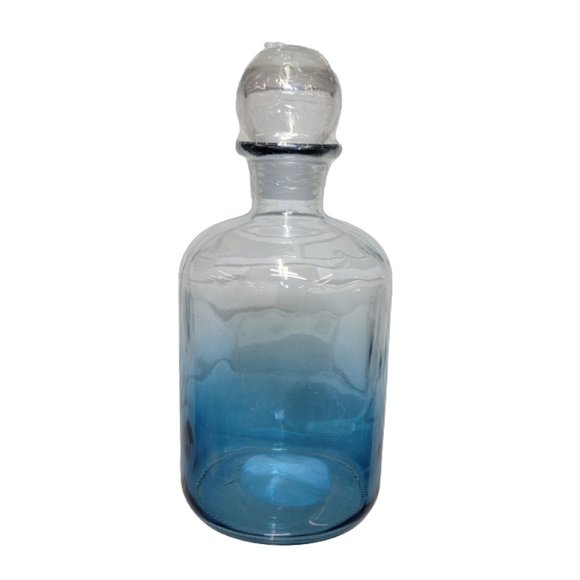 Bullseye Playground | Accents | Ocean Blue Clear Ombre Design Solid ...